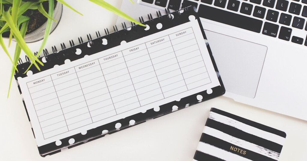 A High School Art Teacher's Guide to Time Management - The Art of Education