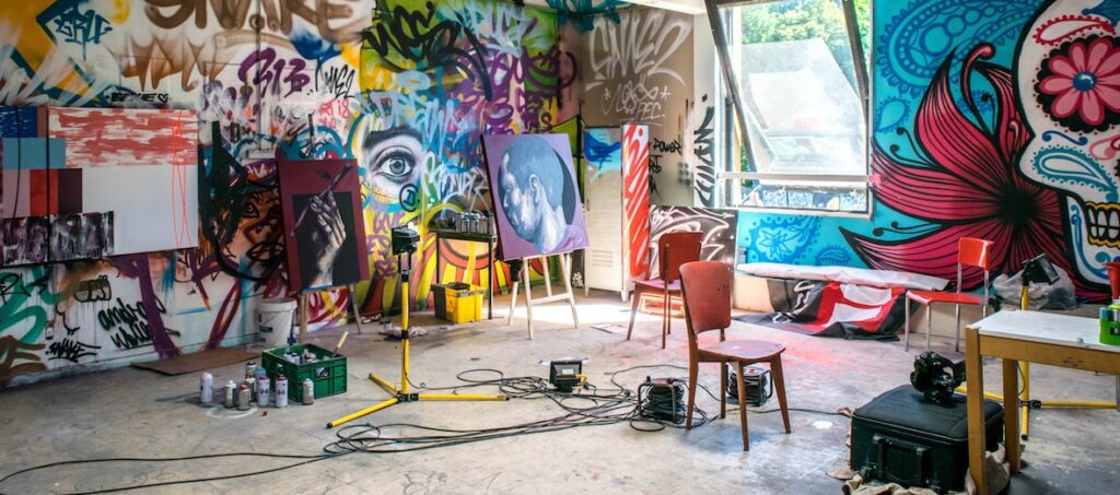 How to Partner With Community Artists and Why It's Important - The Art ...